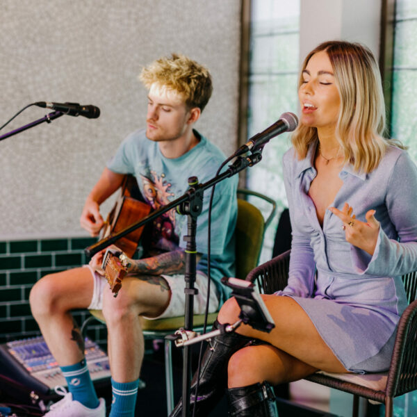 Entertainment - Burleigh Town Hotel | The Pub Locals Love